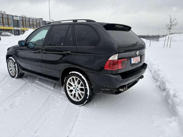Black BMW X5 2004 in Vilnius, with an engine capacity of 2.99 L and mileage of 450 thousand km for 3600 €, photo 7 on AUTOMOTO.COM.LV