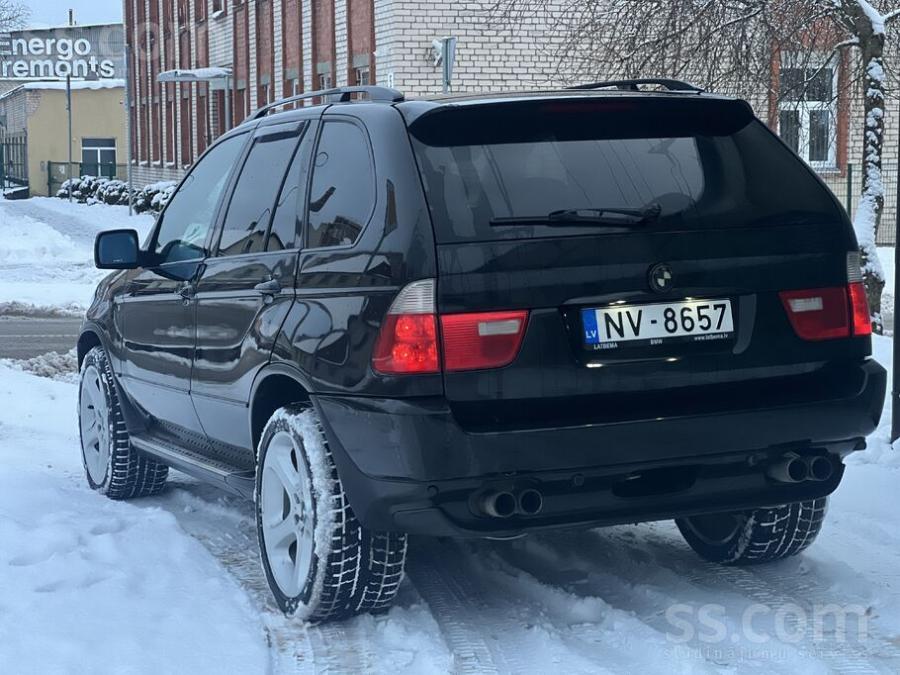 Black BMW X5 2004 in Daugavpils, with an engine capacity of 3.00 L and mileage of 420 thousand km for 4200 €, photo 3 on AUTOMOTO.COM.LV
