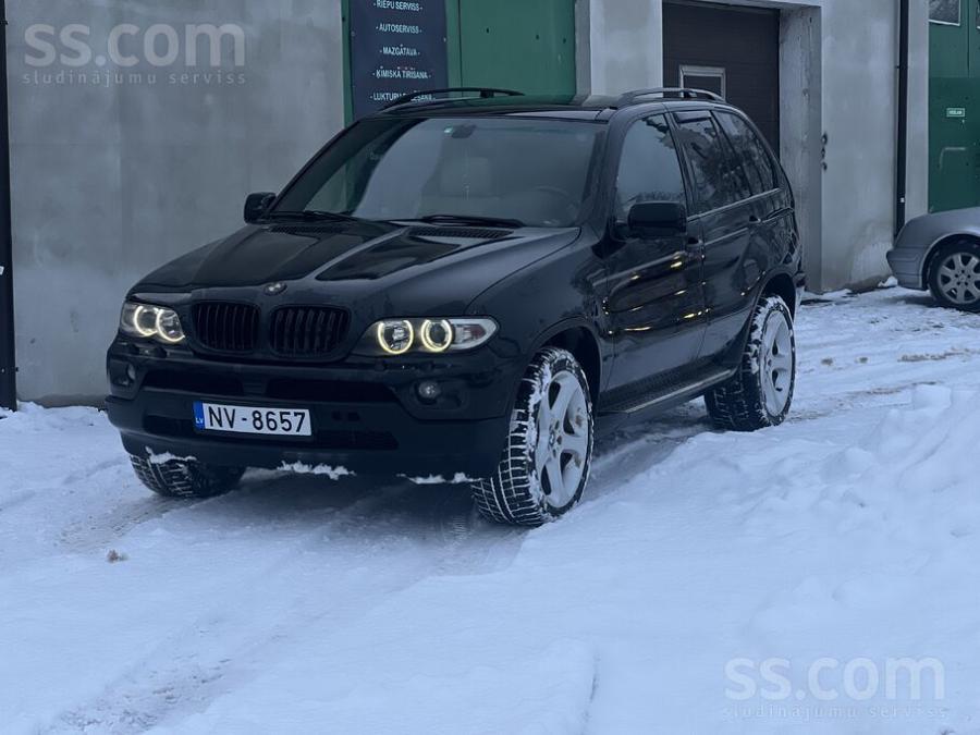 Black BMW X5 2004 in Daugavpils, with an engine capacity of 3.00 L and mileage of 420 thousand km for 4200 €, photo 5 on AUTOMOTO.COM.LV