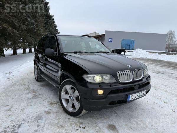 Black BMW X5 2004 in Riga, with an engine capacity of 3.00 L and mileage of 425 thousand km for 4500 €, photo 1 on AUTOMOTO.COM.LV