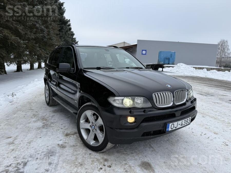 Black BMW X5 2004 in Riga, with an engine capacity of 3.00 L and mileage of 425 thousand km for 4500 €, photo 1 on AUTOMOTO.COM.LV