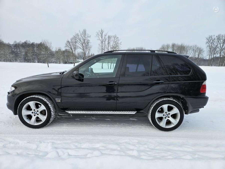 Melns BMW X5 2004 Viļņa, ar dzinēja tilpumu 2.99 L un nobraukumu 252 tūkst. km par 6200 €, foto 3 vietnē AUTOMOTO.COM.LV