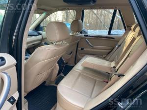 Melns BMW X5 2004 Rīga, ar dzinēja tilpumu 3.00 L un nobraukumu 0 tūkst. km par 5499 €, foto 25 vietnē AUTOMOTO.COM.LV