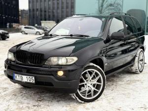 Black BMW X5 2004 in Vilnius, with an engine capacity of 2.99 L and mileage of 321 thousand km for 4950 €, photo  on AUTOMOTO.COM.LV