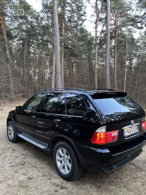 Black BMW X5 2004 in Vilnius, with an engine capacity of 3.00 L and mileage of 278 thousand km for 3790 €, photo 3 on AUTOMOTO.COM.LV