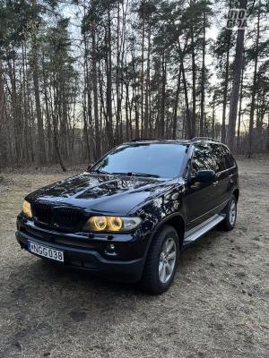 Black BMW X5 2004 in Vilnius, with an engine capacity of 3.00 L and mileage of 278 thousand km for 3790 €, photo 4 on AUTOMOTO.COM.LV