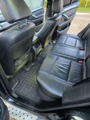 Black BMW X5 2004 in Narva, with an engine capacity of 3.00 L and mileage of 371 thousand km for 5500 €, photo 11 on AUTOMOTO.COM.LV