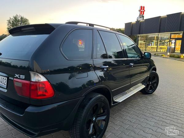 Black BMW X5 2004 in Kaunas, with an engine capacity of 3.00 L and mileage of 300 thousand km for 4200 €, photo 4 on AUTOMOTO.COM.LV