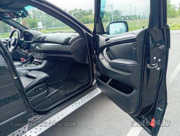 Black BMW X5 2004 in Johvi, with an engine capacity of 3.00 L and mileage of 301 thousand km for 7900 €, photo 8 on AUTOMOTO.COM.LV