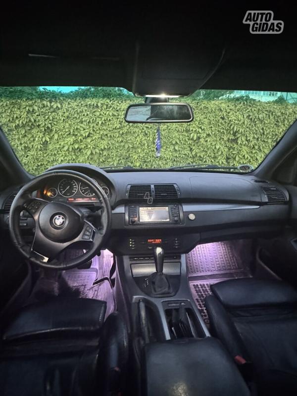 Black BMW X5 2004 in Joniskis, with an engine capacity of 3.00 L and mileage of 383 thousand km for 4500 €, photo 5 on AUTOMOTO.COM.LV