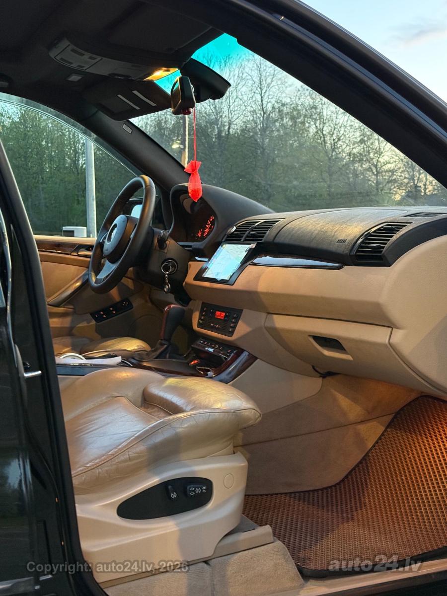 Melns BMW X5 2004 Tallina, ar dzinēja tilpumu 3.00 L un nobraukumu 328 tūkst. km par 5000 €, foto 12 vietnē AUTOMOTO.COM.LV