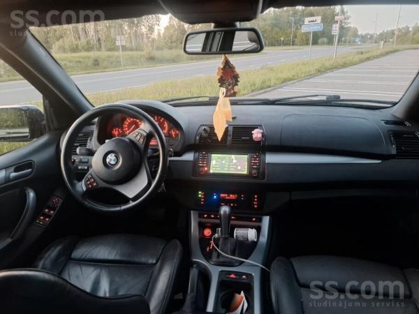 Черный БМВ Х5 2004 в Валмиера, объемом двигателя 3.00 л и пробегом 363 тыс. км за 3900 €, фото 8 на AUTOMOTO.COM.LV
