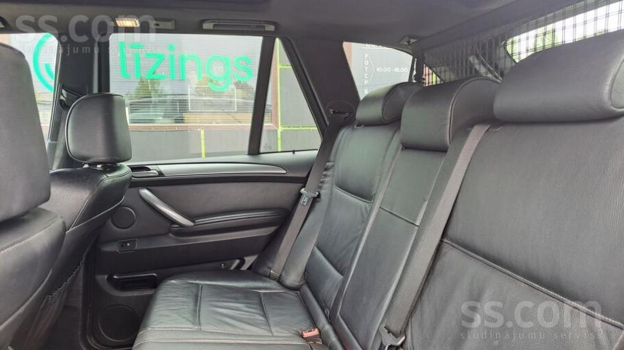 Melns BMW X5 2004 Rīga, ar dzinēja tilpumu 3.00 L un nobraukumu 309 tūkst. km par 7500 €, foto 18 vietnē AUTOMOTO.COM.LV
