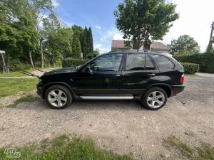Black BMW X5 2004 in Klaipeda, with an engine capacity of 3.00 L and mileage of 310 thousand km for 3900 €, photo 3 on AUTOMOTO.COM.LV
