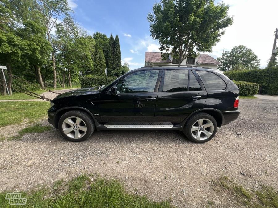Black BMW X5 2004 in Klaipeda, with an engine capacity of 3.00 L and mileage of 310 thousand km for 3900 €, photo 3 on AUTOMOTO.COM.LV