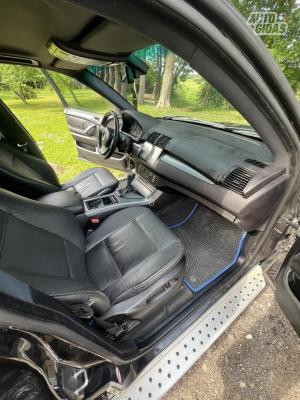Black BMW X5 2004 in Klaipeda, with an engine capacity of 3.00 L and mileage of 310 thousand km for 3900 €, photo 6 on AUTOMOTO.COM.LV