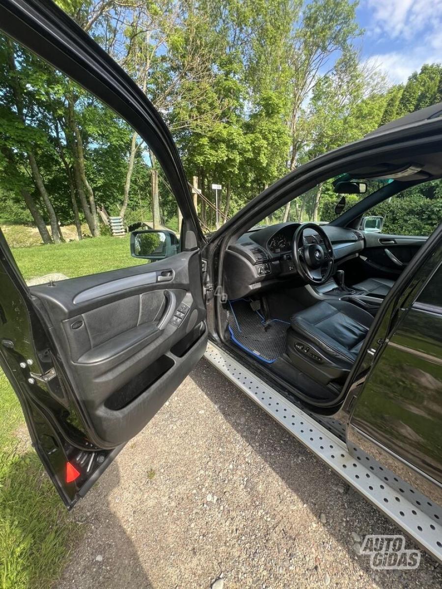 Black BMW X5 2004 in Klaipeda, with an engine capacity of 3.00 L and mileage of 310 thousand km for 3900 €, photo 12 on AUTOMOTO.COM.LV