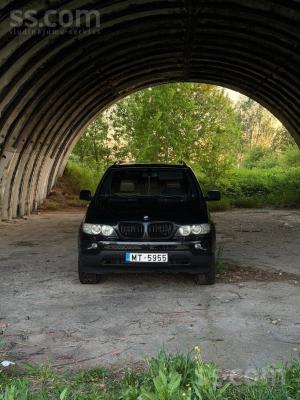 Black BMW X5 2004 in Riga, with an engine capacity of 3.00 L and mileage of 375 thousand km for 4400 €, photo  on AUTOMOTO.COM.LV
