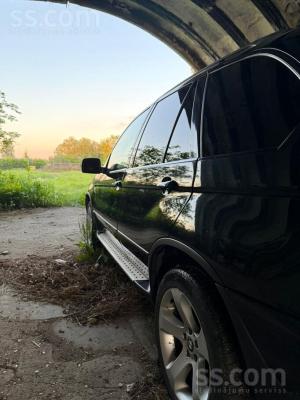 Melns BMW X5 2004 Rīga, ar dzinēja tilpumu 3.00 L un nobraukumu 375 tūkst. km par 4400 €, foto 9 vietnē AUTOMOTO.COM.LV