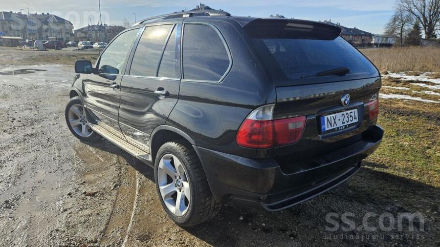 Melns BMW X5 2004 Rīga, ar dzinēja tilpumu 3.00 L un nobraukumu 286 tūkst. km par 4500 €, foto 6 vietnē AUTOMOTO.COM.LV