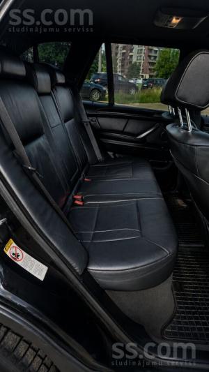 Melns BMW X5 2004 Rīga, ar dzinēja tilpumu 3.00 L un nobraukumu 286 tūkst. km par 4550 €, foto 6 vietnē AUTOMOTO.COM.LV