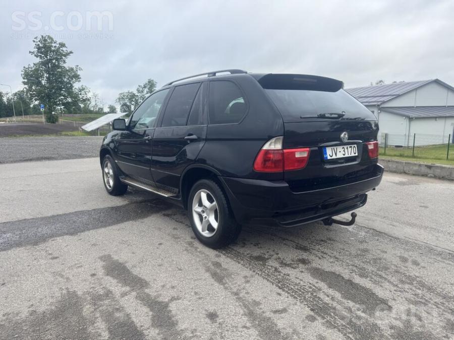 Melns BMW X5 2004 Bauska, ar dzinēja tilpumu 3.00 L un nobraukumu 526 tūkst. km par 3050 €, foto 3 vietnē AUTOMOTO.COM.LV