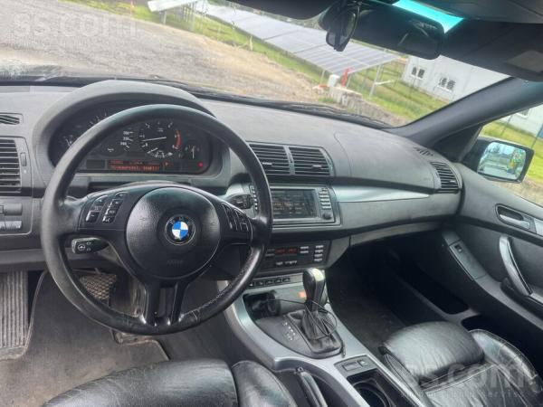 Black BMW X5 2004 in Bauska, with an engine capacity of 3.00 L and mileage of 526 thousand km for 3050 €, photo 7 on AUTOMOTO.COM.LV