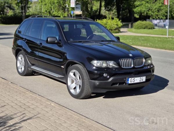 Black BMW X5 2004 in Riga, with an engine capacity of 3.00 L and mileage of 376 thousand km for 6250 €, photo 3 on AUTOMOTO.COM.LV