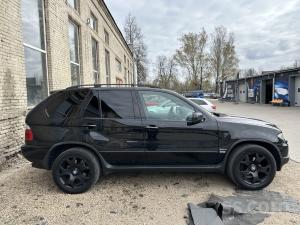 Черный БМВ Х5 2004 в Рига, объемом двигателя 3.00 л и пробегом 373 тыс. км за 3950 €, фото 6 на AUTOMOTO.COM.LV