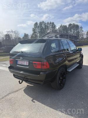 Melns BMW X5 2004 Rīga, ar dzinēja tilpumu 3.00 L un nobraukumu 434 tūkst. km par 5899 €, foto 5 vietnē AUTOMOTO.COM.LV