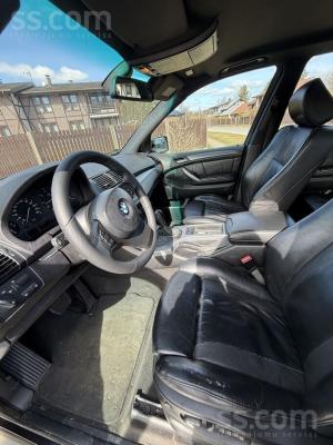 Melns BMW X5 2004 Rīga, ar dzinēja tilpumu 3.00 L un nobraukumu 434 tūkst. km par 5899 €, foto 7 vietnē AUTOMOTO.COM.LV