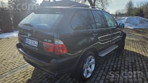 Black BMW X5 2004 in Riga, with an engine capacity of 3.00 L and mileage of 286 thousand km for 4600 €, photo 11 on AUTOMOTO.COM.LV