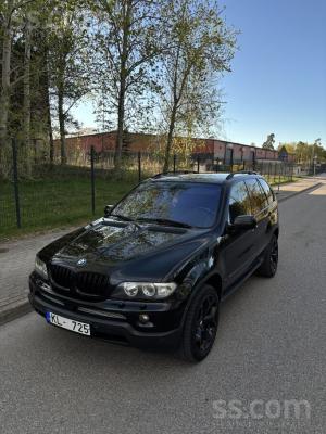 Black BMW X5 2004 in Liepaja, with an engine capacity of 3.00 L and mileage of 302 thousand km for 5200 €, photo  on AUTOMOTO.COM.LV