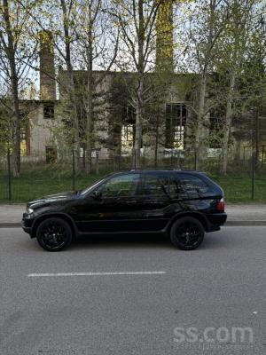 Melns BMW X5 2004 Liepāja, ar dzinēja tilpumu 3.00 L un nobraukumu 302 tūkst. km par 5200 €, foto 6 vietnē AUTOMOTO.COM.LV