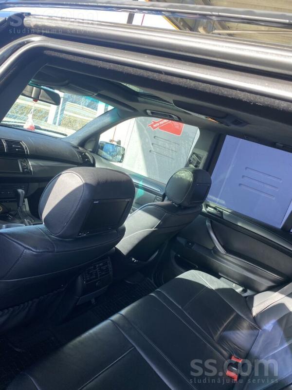 Black BMW X5 2004 in Saldus, with an engine capacity of 3.00 L and mileage of 0 thousand km for 5500 €, photo 9 on AUTOMOTO.COM.LV