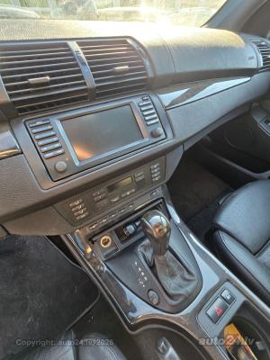 Black BMW X5 2004 in Tallinn, with an engine capacity of 4.40 L and mileage of 311 thousand km for 333 €, photo 8 on AUTOMOTO.COM.LV