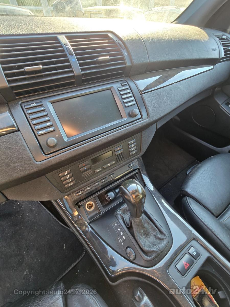 Black BMW X5 2004 in Tallinn, with an engine capacity of 4.40 L and mileage of 311 thousand km for 333 €, photo 8 on AUTOMOTO.COM.LV