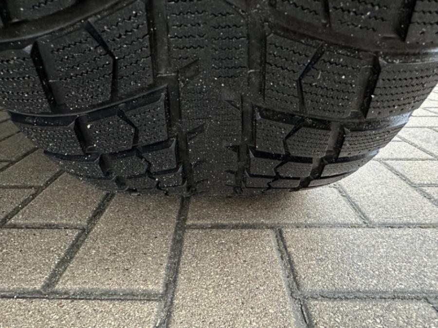 Melns BMW X5 2004 Rīga, ar dzinēja tilpumu 3.00 L un nobraukumu 400 tūkst. km par 4690 €, foto 24 vietnē AUTOMOTO.COM.LV