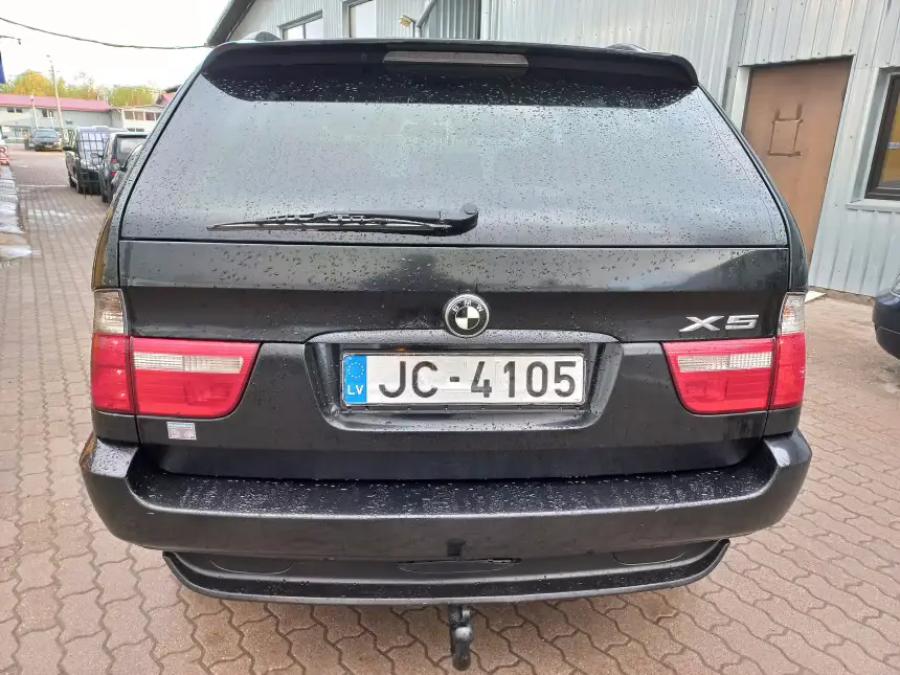 Black BMW X5 2004 in Riga, with an engine capacity of 3.00 L and mileage of 450 thousand km for 4000 €, photo 4 on AUTOMOTO.COM.LV