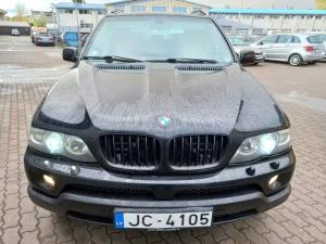 Black BMW X5 2004 in Riga, with an engine capacity of 3.00 L and mileage of 450 thousand km for 4000 €, photo 7 on AUTOMOTO.COM.LV