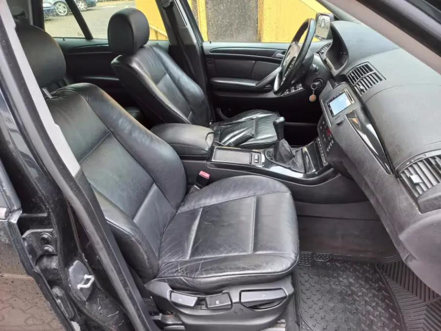 Black BMW X5 2004 in Riga, with an engine capacity of 3.00 L and mileage of 450 thousand km for 4000 €, photo 11 on AUTOMOTO.COM.LV