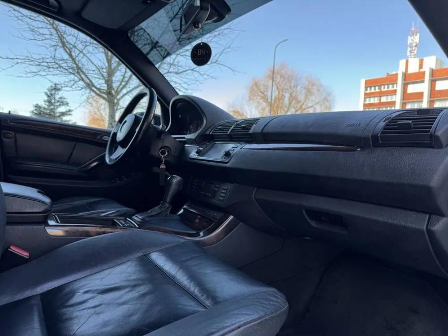 Melns BMW X5 2004 Rīga, ar dzinēja tilpumu 3.00 L un nobraukumu 304 tūkst. km par 5690 €, foto 12 vietnē AUTOMOTO.COM.LV
