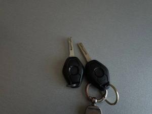 Melns BMW X5 2004 Rīga, ar dzinēja tilpumu 3.00 L un nobraukumu 304 tūkst. km par 5690 €, foto 26 vietnē AUTOMOTO.COM.LV