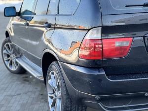 Melns BMW X5 2004 Rēzekne, ar dzinēja tilpumu 3.00 L un nobraukumu 335 tūkst. km par 5190 €, foto 6 vietnē AUTOMOTO.COM.LV
