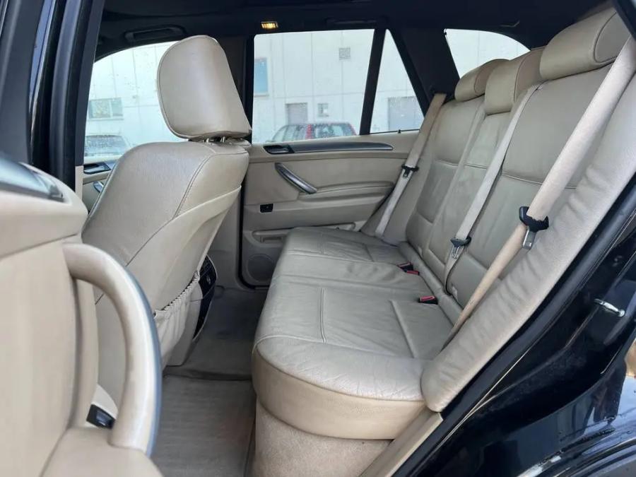 Melns BMW X5 2004 Rēzekne, ar dzinēja tilpumu 3.00 L un nobraukumu 335 tūkst. km par 5190 €, foto 12 vietnē AUTOMOTO.COM.LV