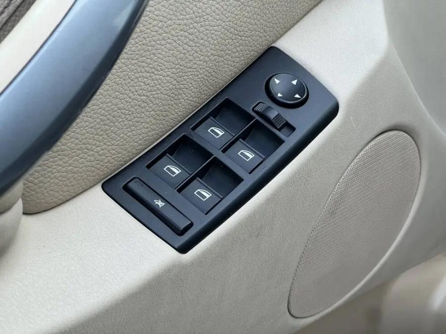 Melns BMW X5 2004 Rēzekne, ar dzinēja tilpumu 3.00 L un nobraukumu 335 tūkst. km par 5190 €, foto 16 vietnē AUTOMOTO.COM.LV