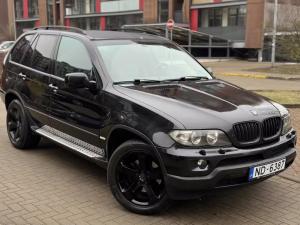 Black BMW X5 2004 in Riga, with an engine capacity of 3.00 L and mileage of 383 thousand km for 4990 €, photo  on AUTOMOTO.COM.LV