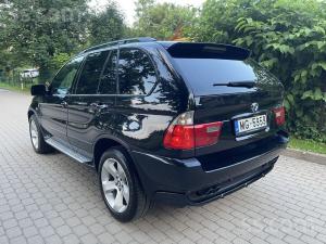 Melns BMW X5 2004 Ludza, ar dzinēja tilpumu 3.00 L un nobraukumu 330 tūkst. km par 7400 €, foto 5 vietnē AUTOMOTO.COM.LV