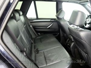 Black BMW X5 2004 in Tallinn, with an engine capacity of 3.00 L and mileage of 657 thousand km for 2699 €, photo 8 on AUTOMOTO.COM.LV