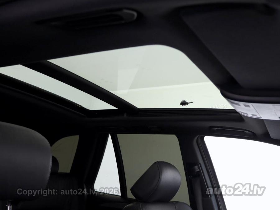 Black BMW X5 2004 in Tallinn, with an engine capacity of 3.00 L and mileage of 657 thousand km for 2699 €, photo 9 on AUTOMOTO.COM.LV